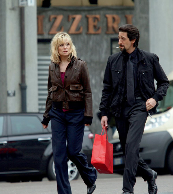 Giallo (2009), un autohomenaje de Dario Argento - Zinemaníacos